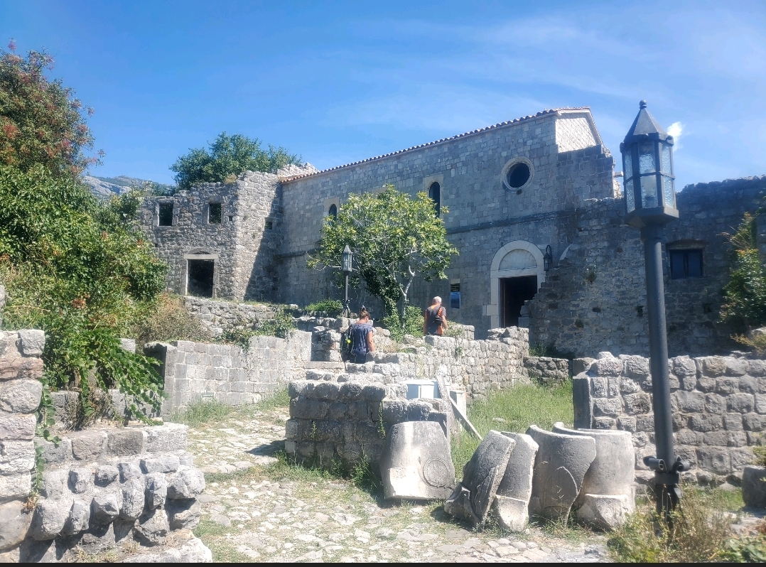 Peace Corps - Ossian in the footsteps of history