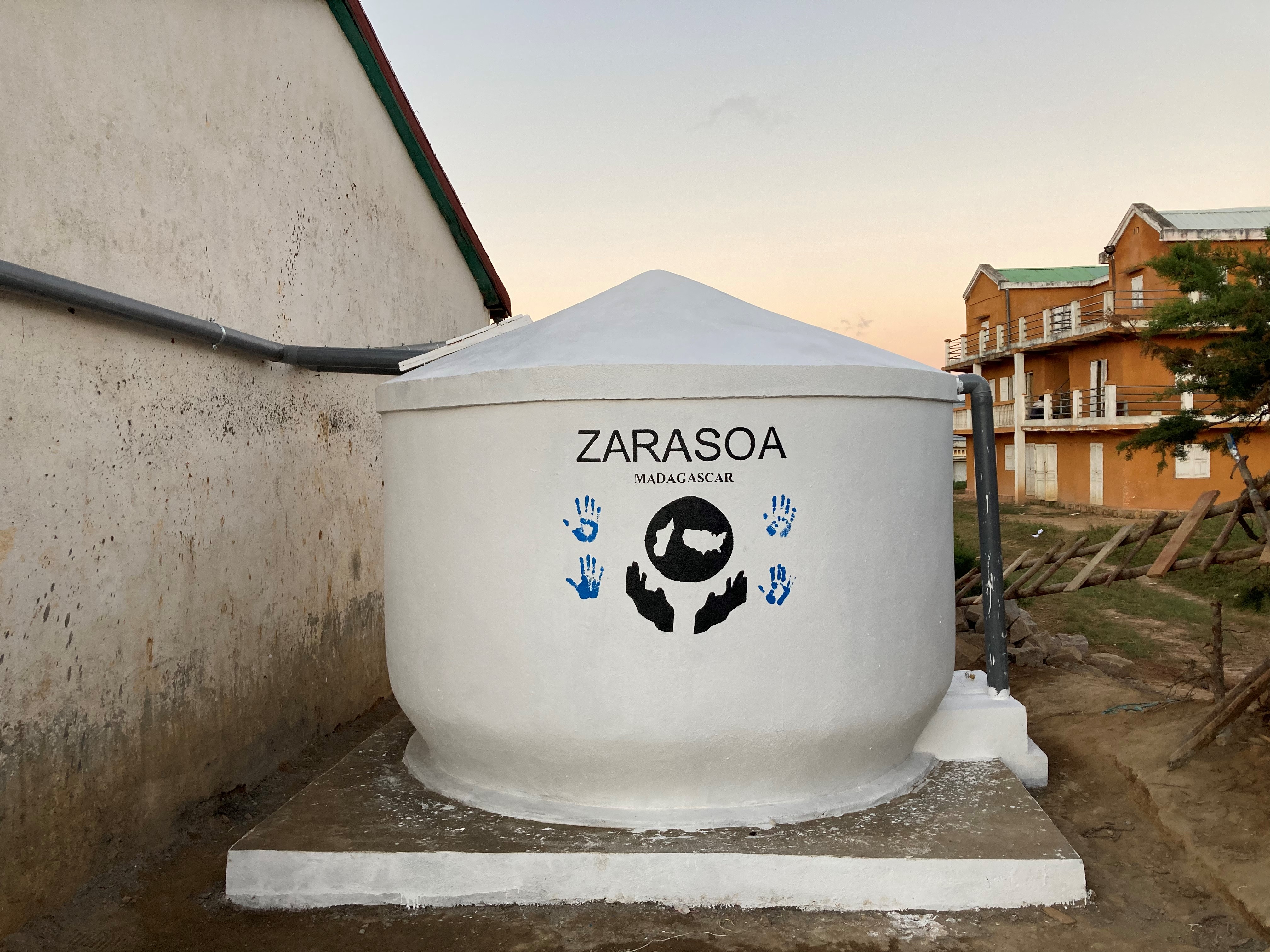 Peace Corps - A school in Madagascar gets a new water tank