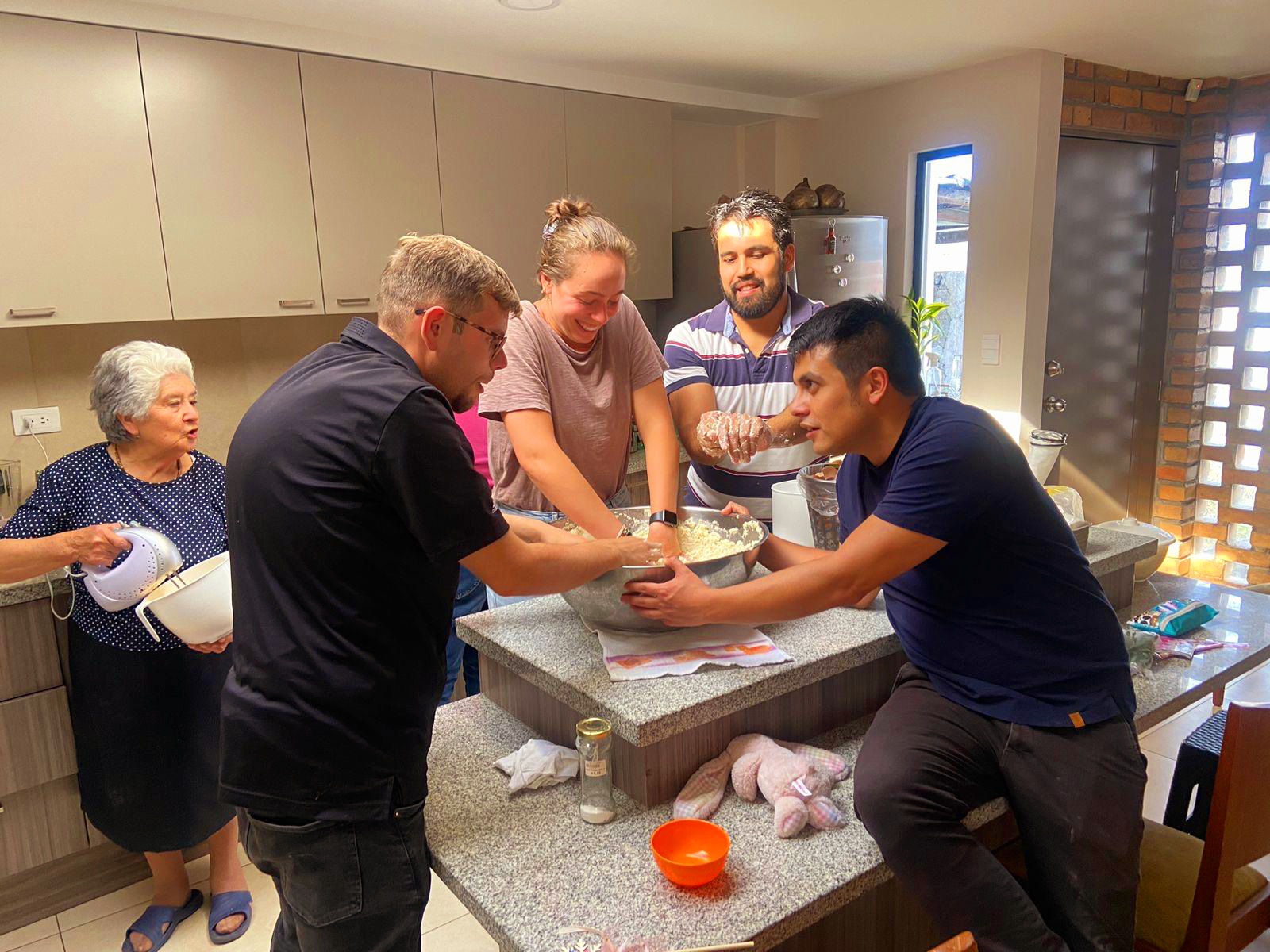 Peace Corps - Sharing a special food tradition in Ecuador: humitas